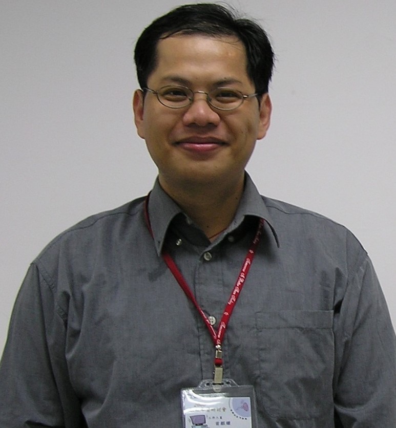 國立嘉義大學入口網 資訊工程學系暨研究所 翁麒耀